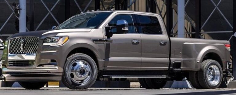 The New 2025 Lincoln Mark LT Redesign and Rumors - All New Vehicle