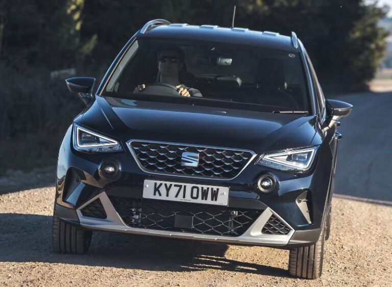 The New 2025 Seat Arona Concept and Redesign - All New Vehicle